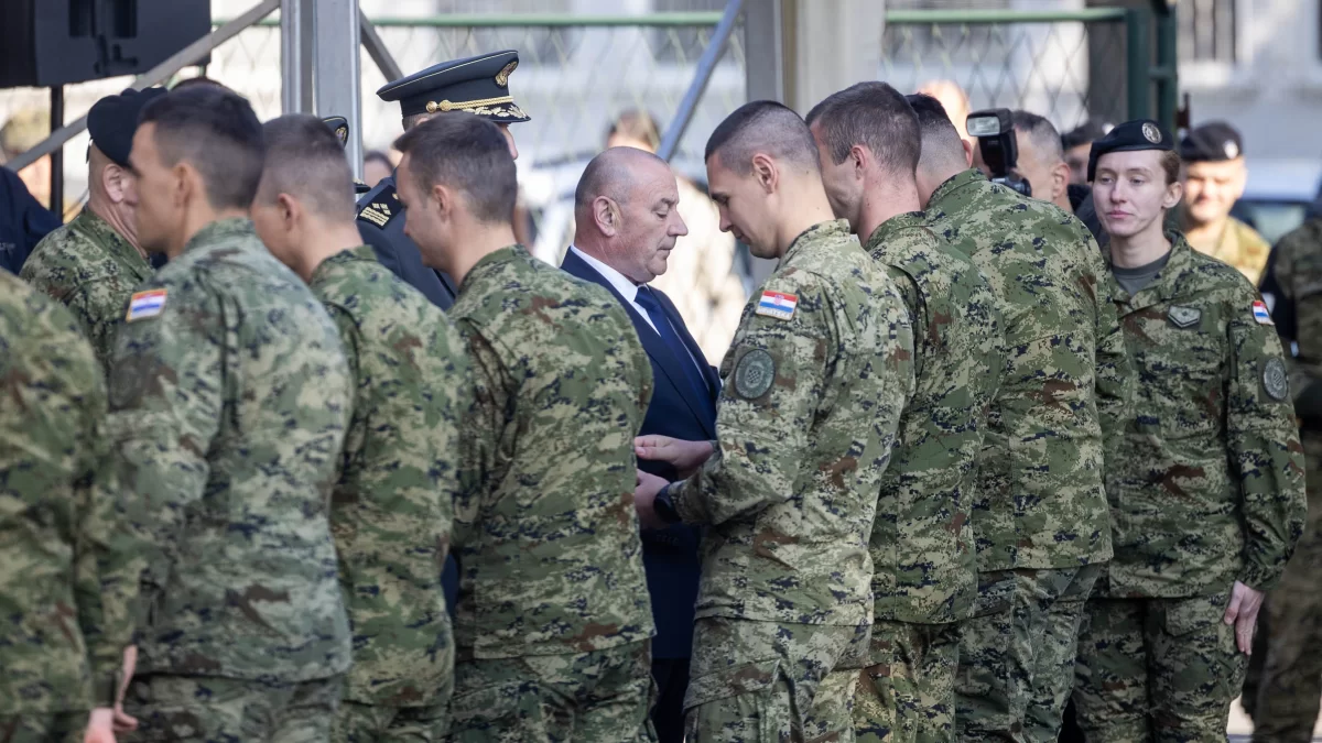 Medved u čestitki "Tigrovima": Povijest brigade počinje s vjerom u Hrvatsku